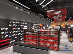 Custom Sport store fixtures | activewear store interior design Penbo ...